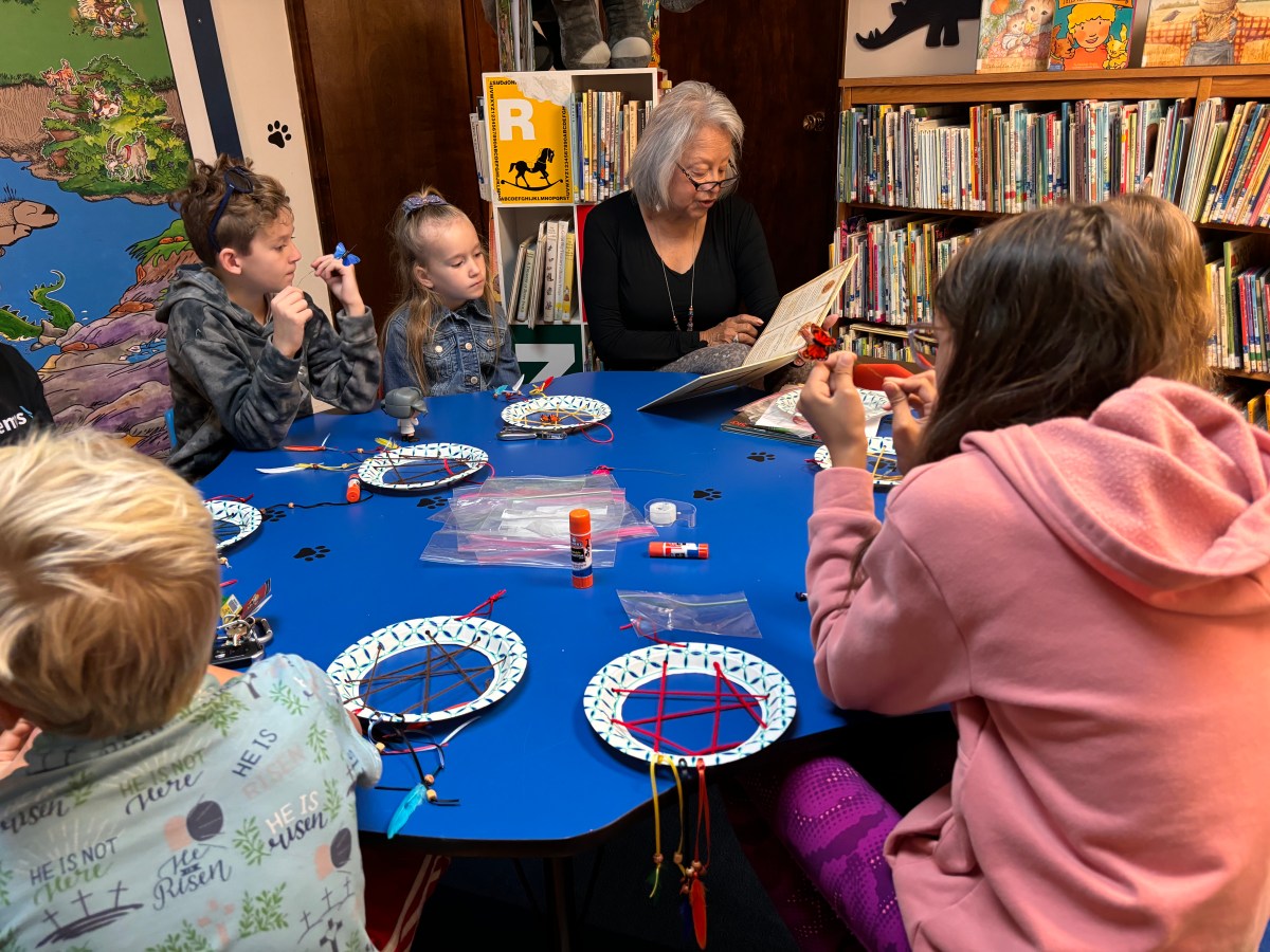 Growing Up Native American – Frazier Community Library